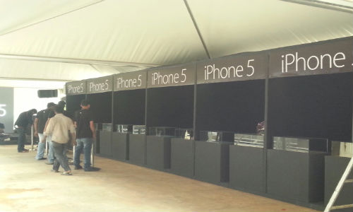 iPhone 5 Now on Sale in India: Apple Starts Readying Bangalore Venue ...