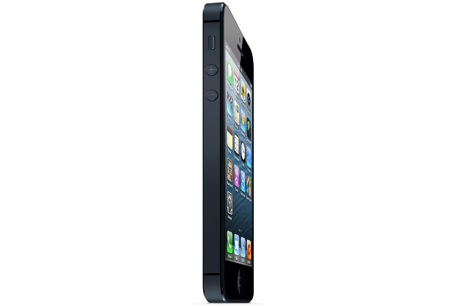 Apple iPhone 5 Images [HD]: Photo Gallery of Apple iPhone 5 - Gizbot