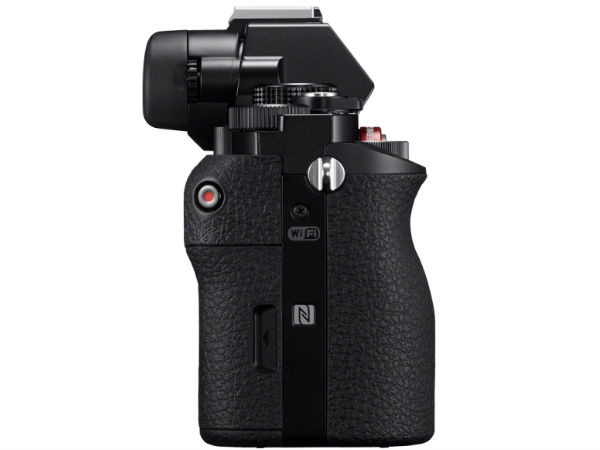 Sony Alpha 7 Images [HD]: Photo Gallery of Sony Alpha 7 - Gizbot