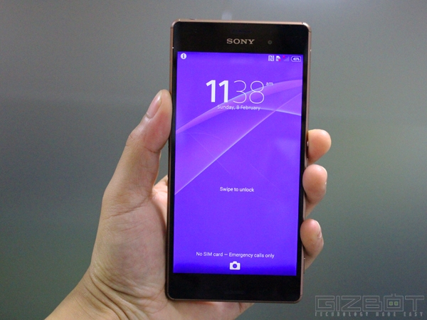Sony Xperia Z3 Hands On and First Look Images [HD]: Photo Gallery of ...