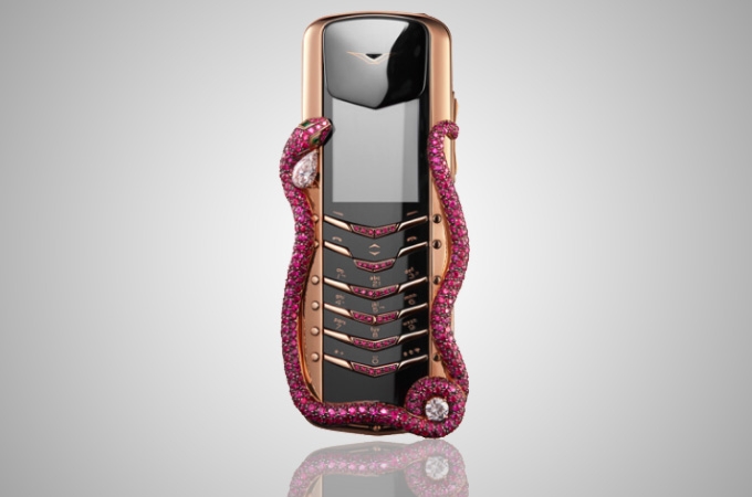 Vertu Signature Cobra Images [HD]: Photo Gallery of Vertu Signature ...