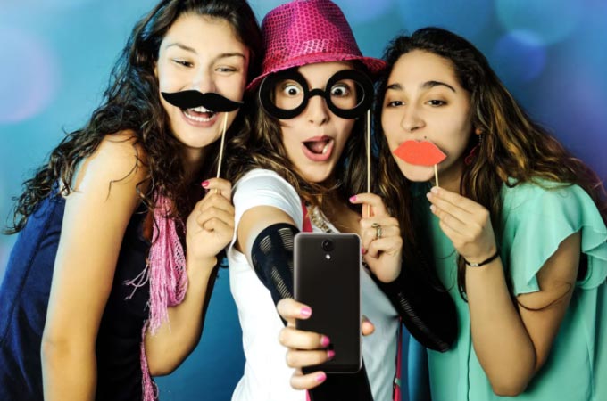 Yu Yunique 2 Images [HD]: Photo Gallery of Yu Yunique 2 - Gizbot