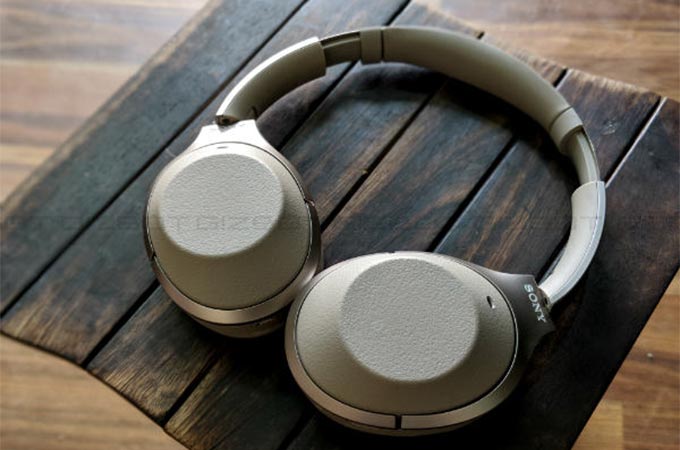 Sony WH-1000XM2 Images [HD]: Photo Gallery of Sony WH-1000XM2 - Gizbot