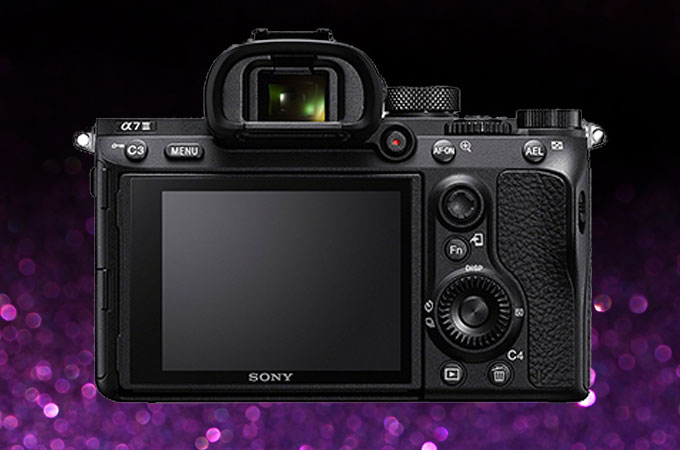 Sony Alpha 7 III Images [HD]: Photo Gallery of Sony Alpha 7 III - Gizbot
