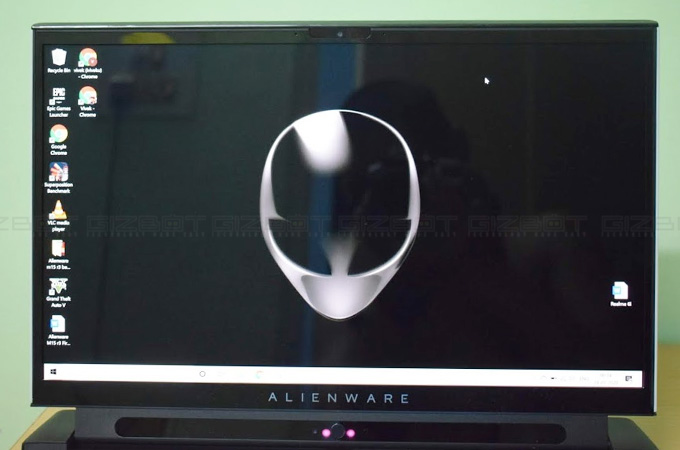 Alienware M15 r3 Review Images [HD]: Photo Gallery of Alienware M15 r3 ...