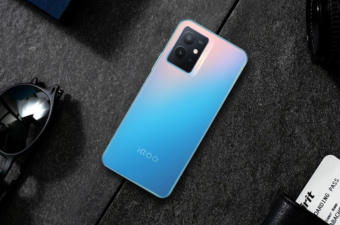 iQOO Z6 5G Images [HD]: Photo Gallery of iQOO Z6 5G - Gizbot